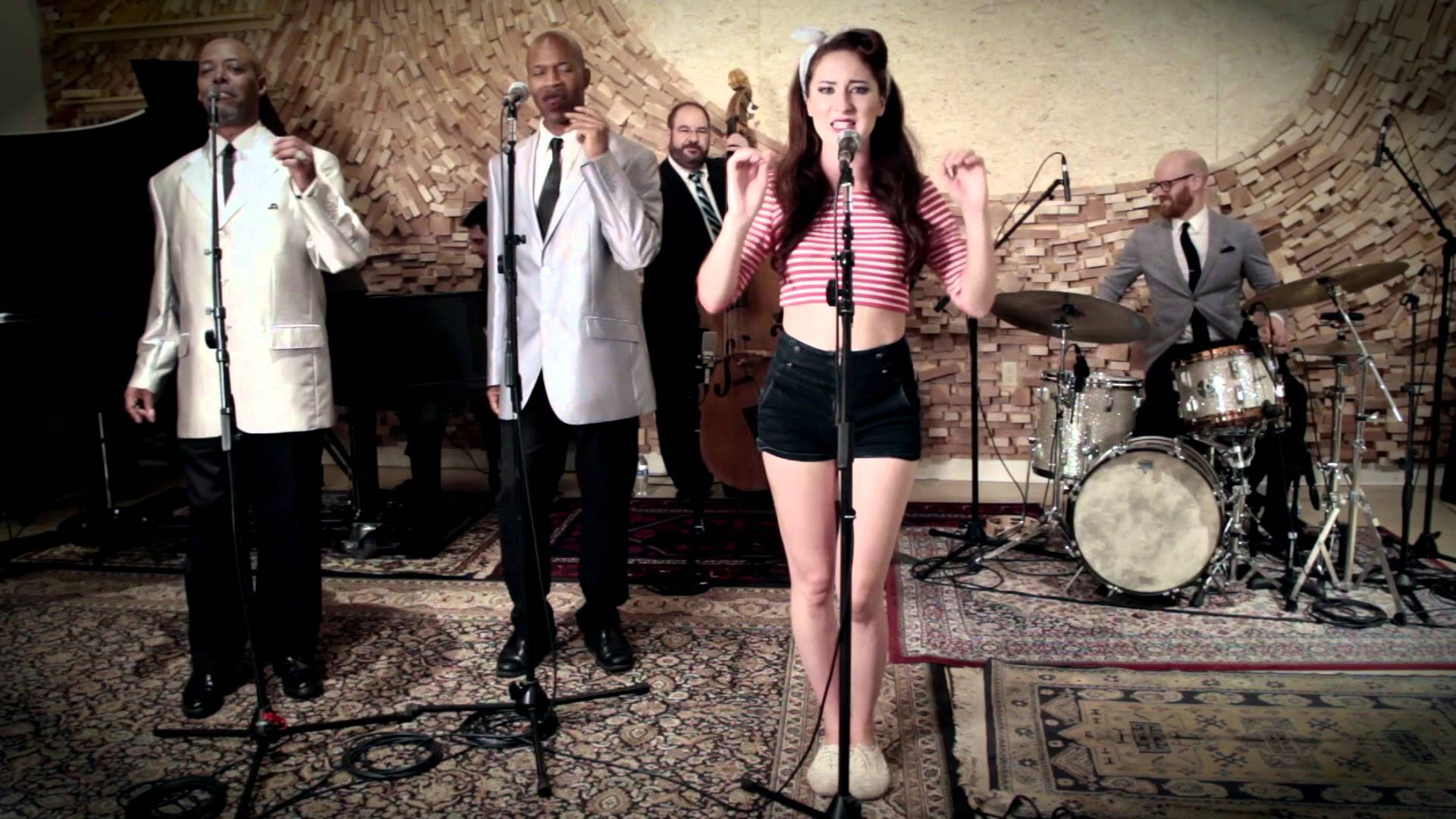 Robyn Adele Anderson "Killing Me Softly" 他全8曲: 続 黒鯛一直線のひとりごと